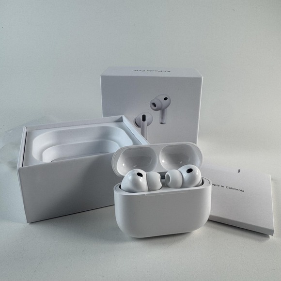 Apple | Headphones | Apple Airpods Pro 3 Wireless Earbuds White ...